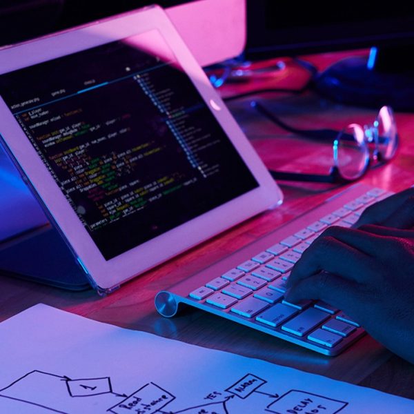 DIPLOMA IN SOFTWARE ENGINEERING - Larry Computer Academy